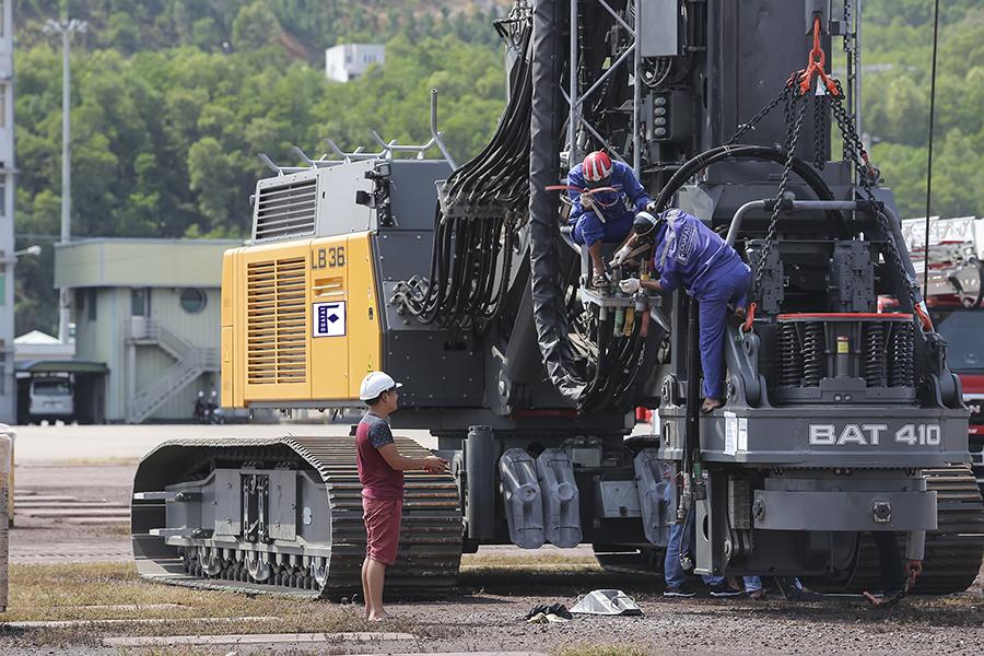 LIEBHERR LB36 - Đuafat
