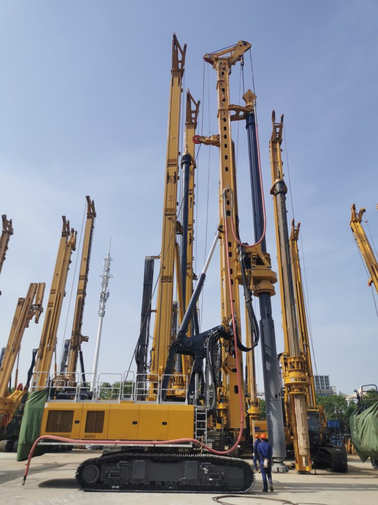 DUA FAT NEW TECHNOLOGY APPLICATION DTH LARGE PERFORMANCE PILE DRILLING ...