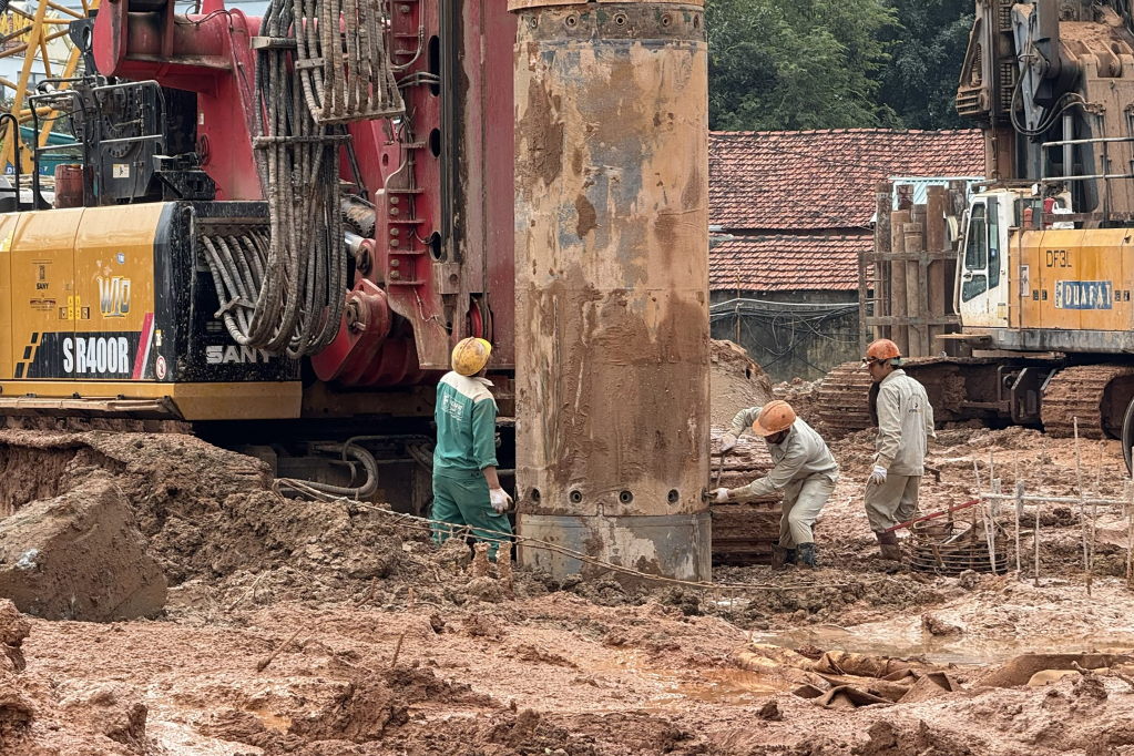 Đua Fat tập trung đẩy mạnh thi công trụ sở Trung tâm Truyền thông tỉnh ...